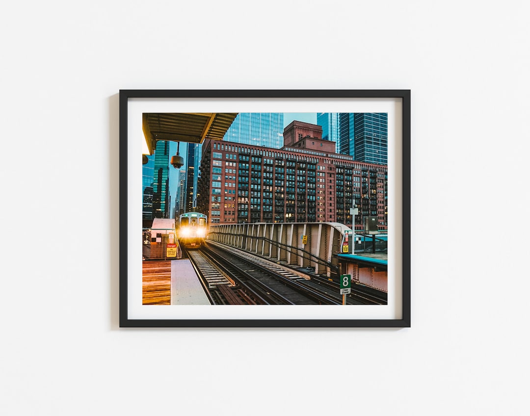 8. Chicago Green Line L Train | DIGITAL | Clinton Station | Downtown ...