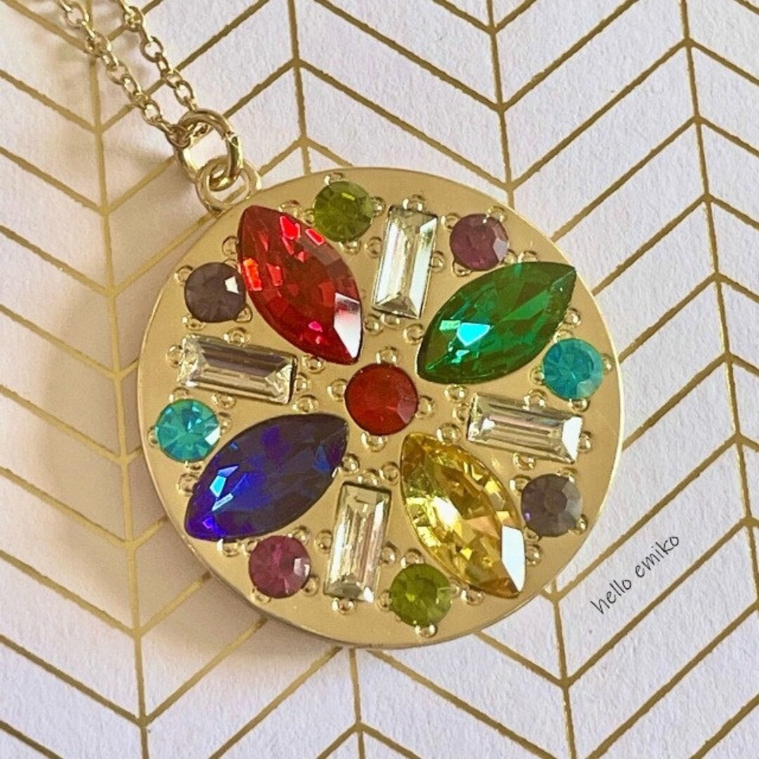 Multi Colored Jeweled Round Necklace Pendant Gold Toned Green Yellow ...