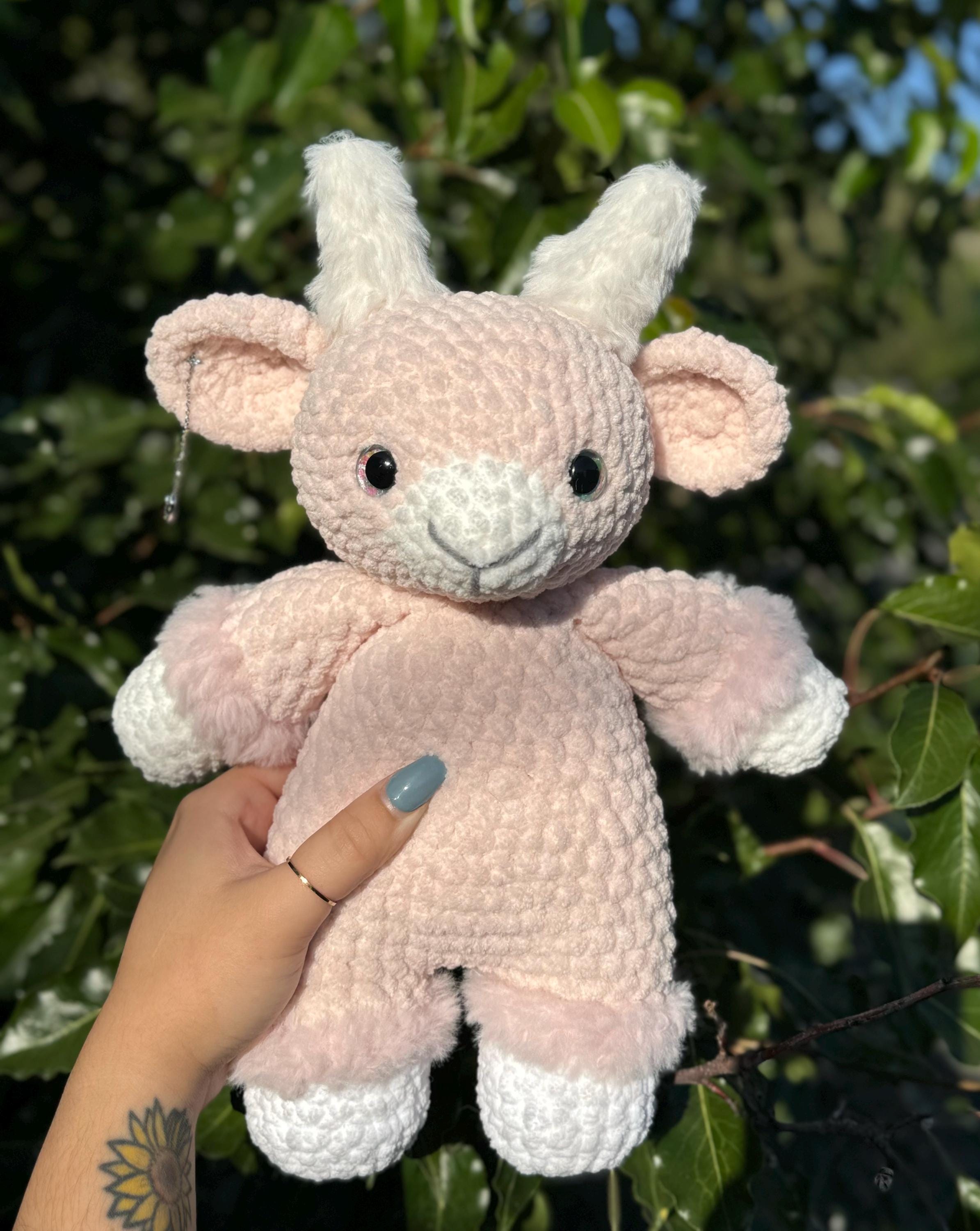 Grunge Billy the Goat Pattern - Etsy