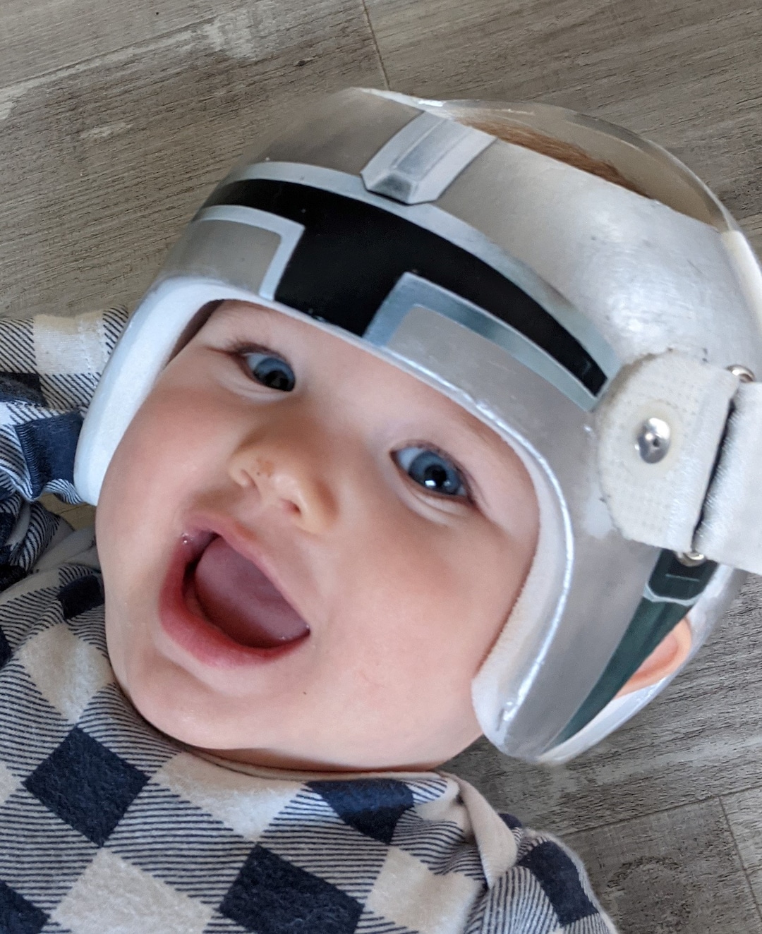 Custom Design Doc Band Decoration Decals, Stickers, Cranial Helmet ...