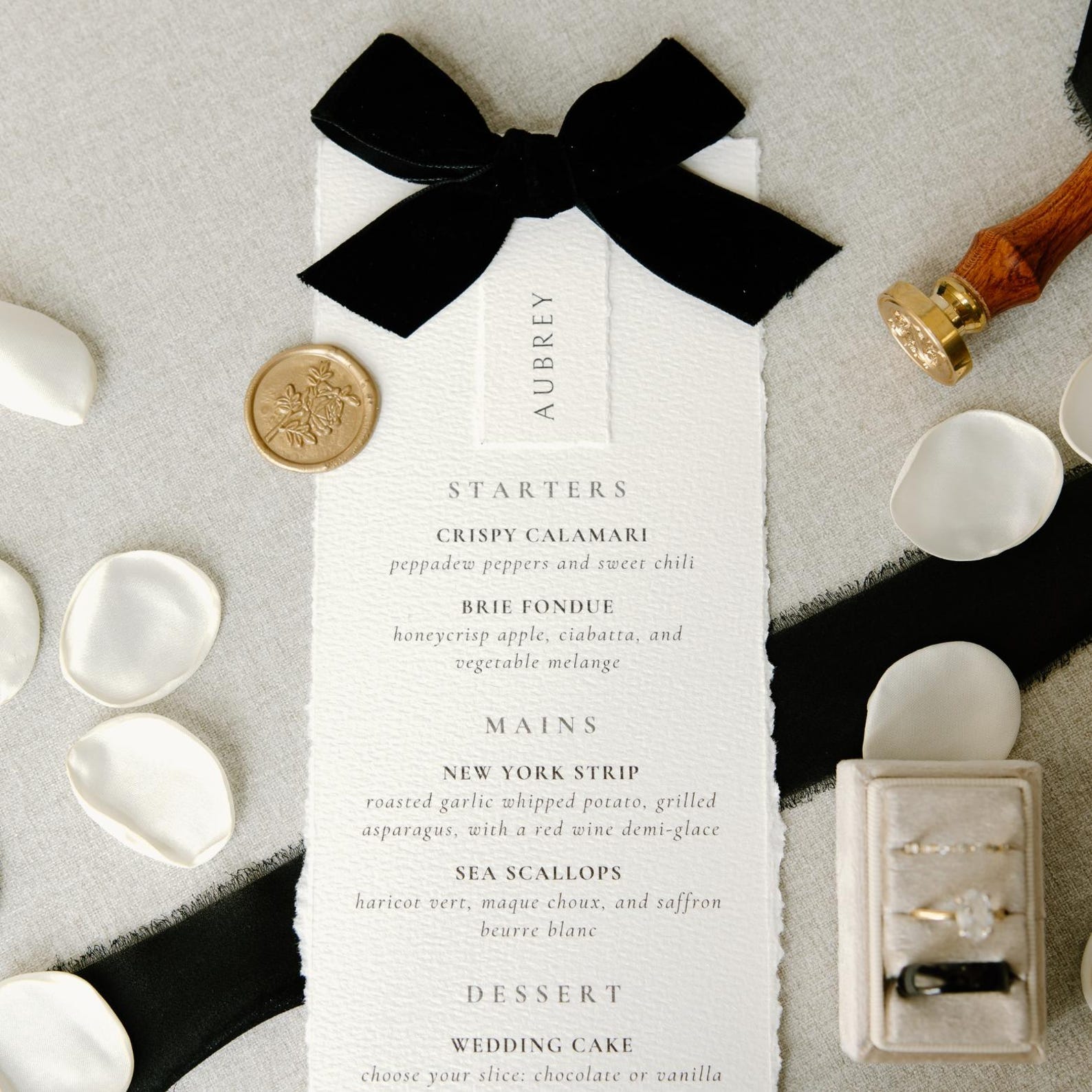 Elegant Wedding Menus With Place Card and Bow, Handmade Wedding Menus ...