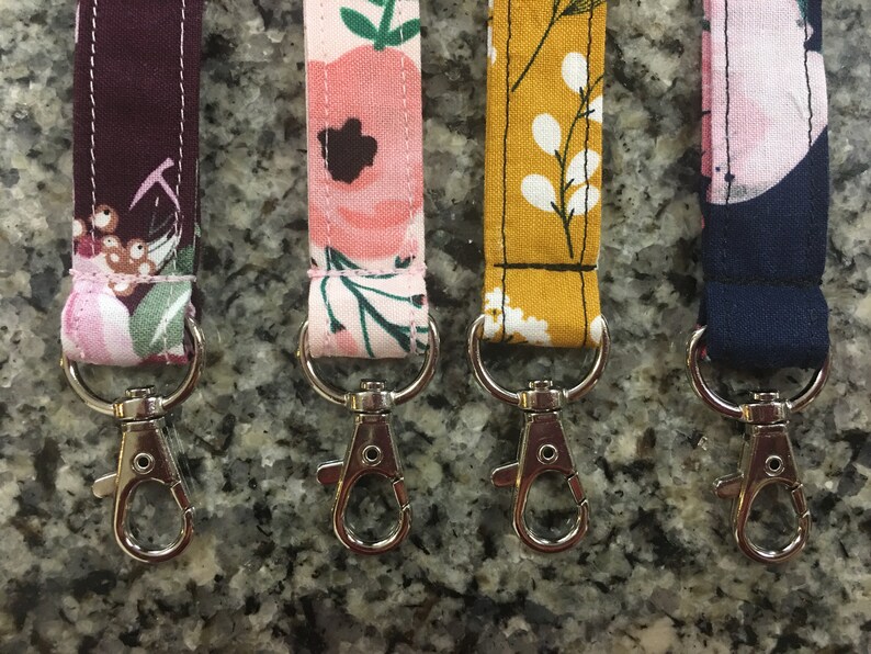 Floral Lanyard / ID Badge Lanyard / Keychain / Lanyard / ID - Etsy