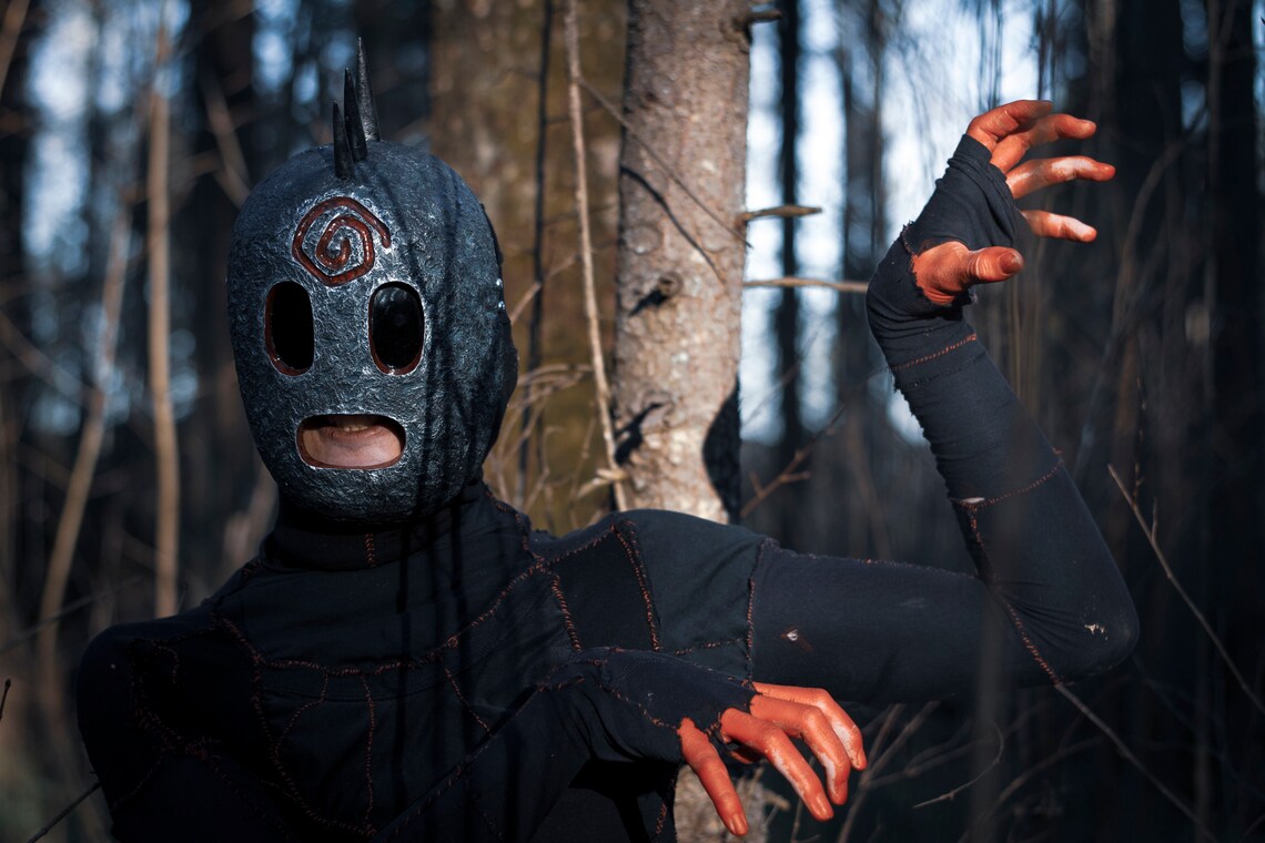 Ghoul Stone Rave Mask Spikes Thorns spiral Bully - Etsy