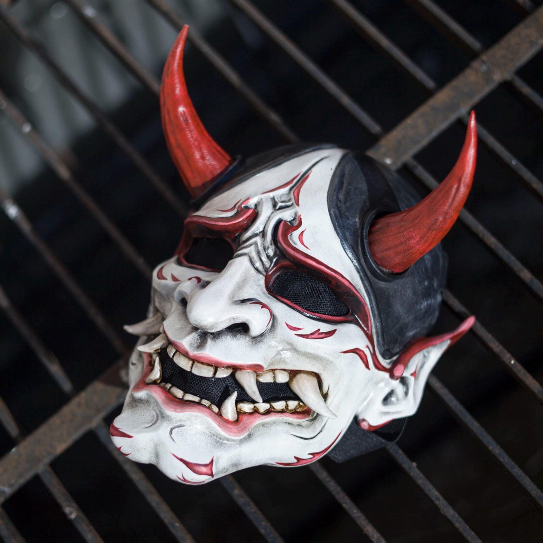 White Oni Full Face Mask Samurai Japanese Demon Hannya White Cosplay ...