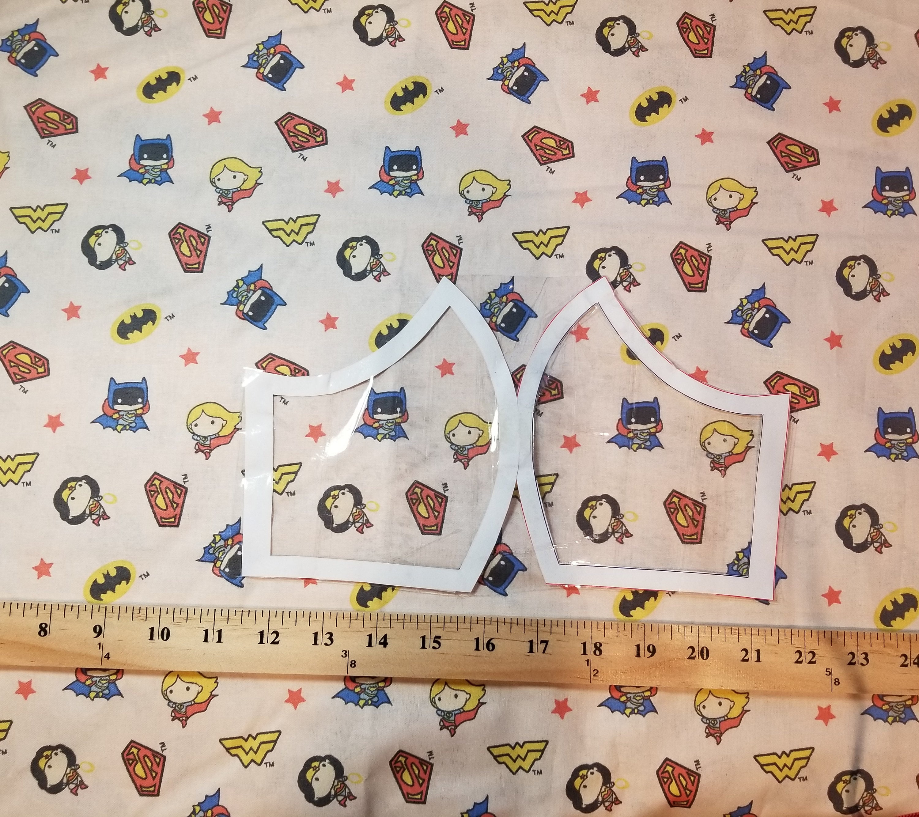 DC Comics Girl Heroes Toss - 100% Cotton Fabric - Select Your Size or ...