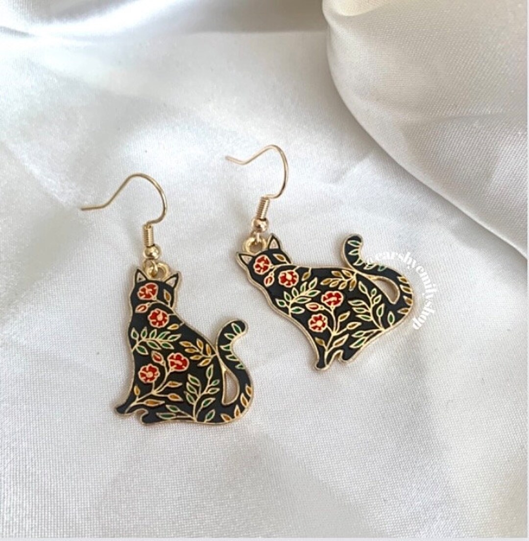 Floral Cat Dangle Earrings: Handmade Black & Gold Plated Hooks - Etsy