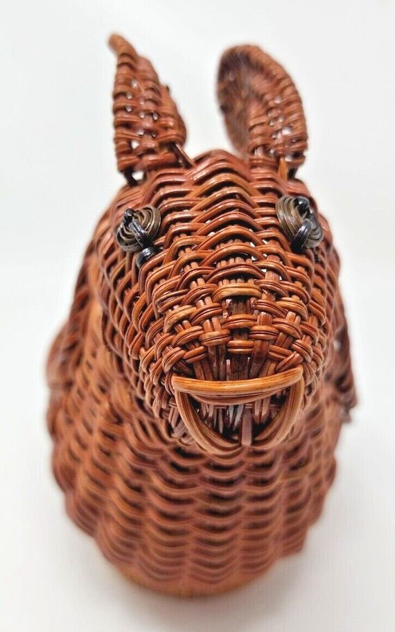 Vintage avon wicker menagerie hare rabbit bunny baske… - Gem