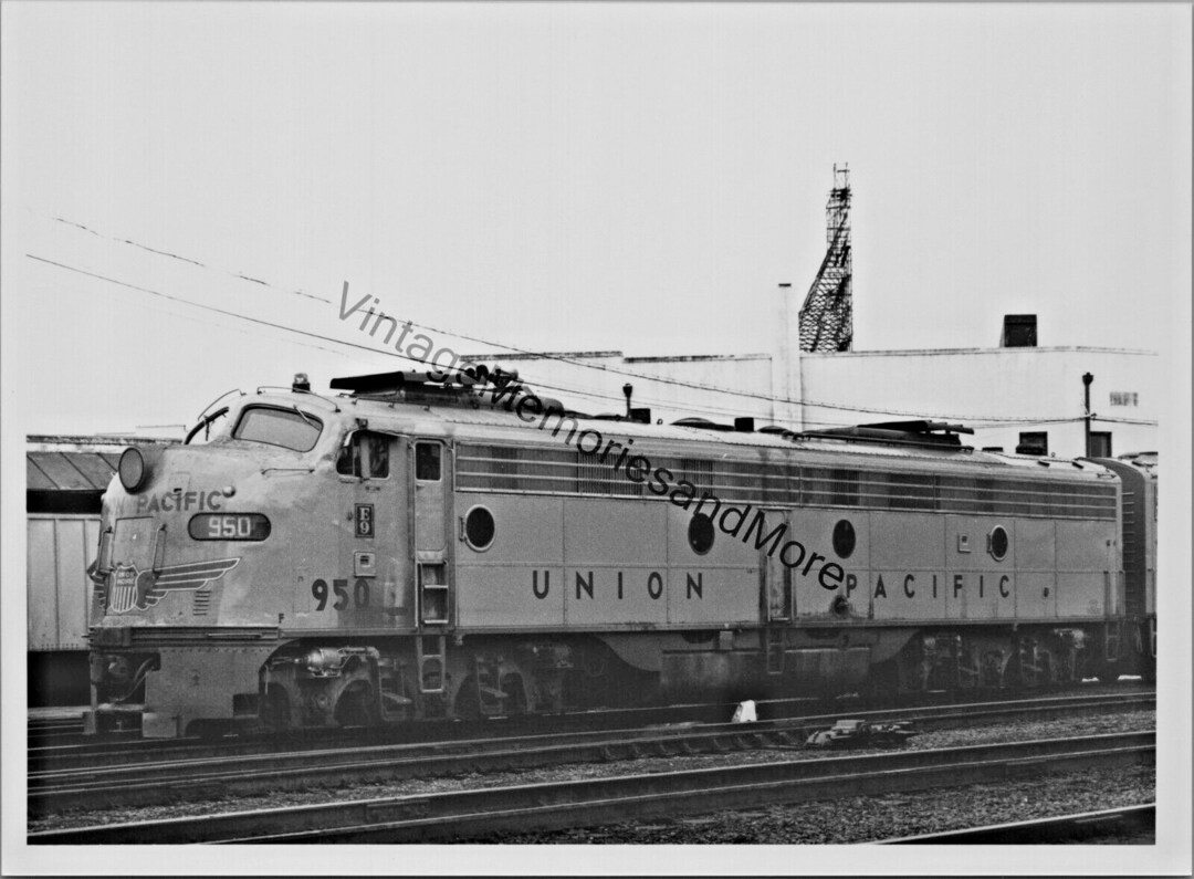 Vintage Union Pacific Railroad 951 Diesel Locomotive 5x7 Real Photo T2 ...