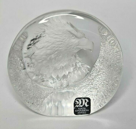 Mats Jonasson Crystal Small Eagle Head Paperweight 3”… Gem