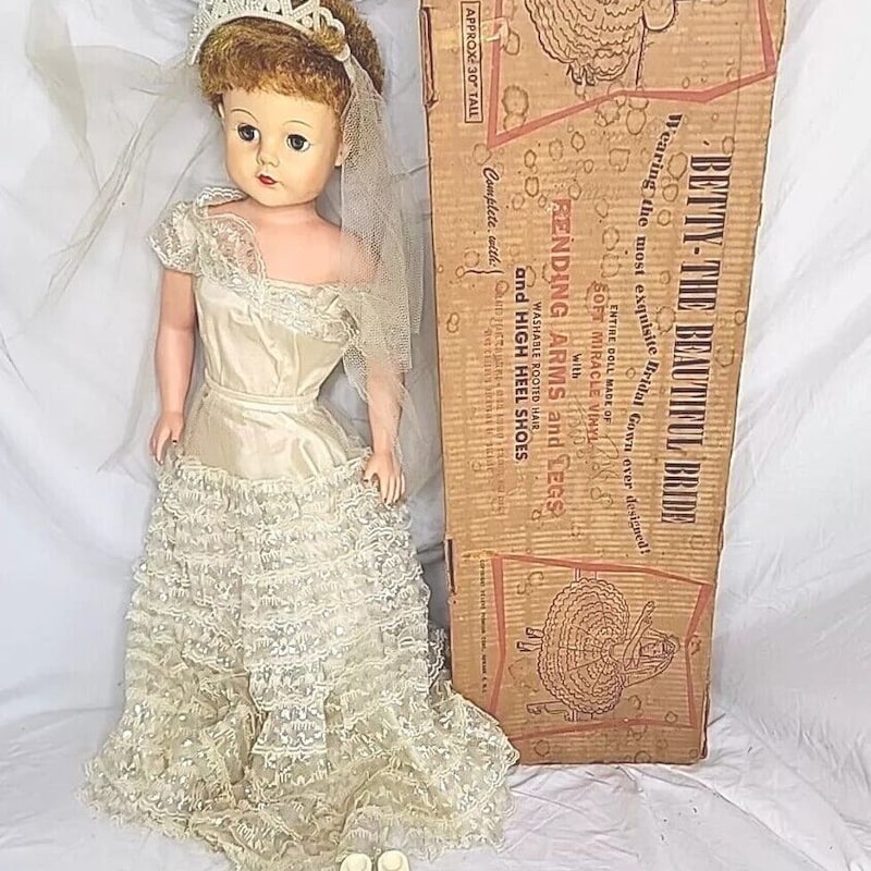 Vintage Bride Doll - Etsy