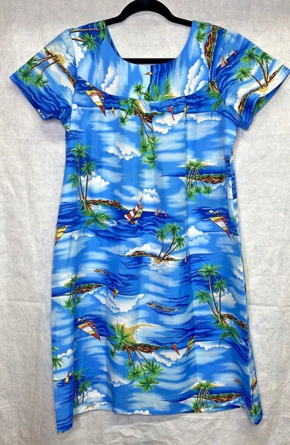blue vintage aloha muumuu - Gem