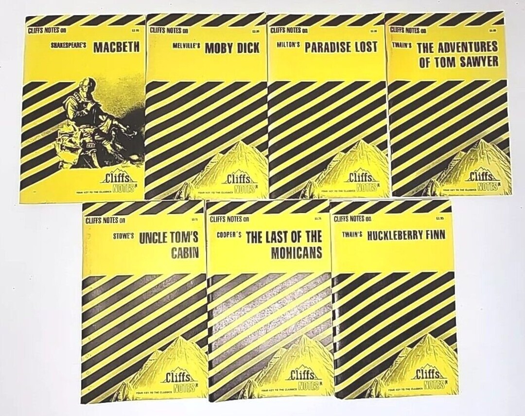 Lot of 7-cliff Notes Books Macbeth Moby Dick Paradise Lost Huckleberry ...