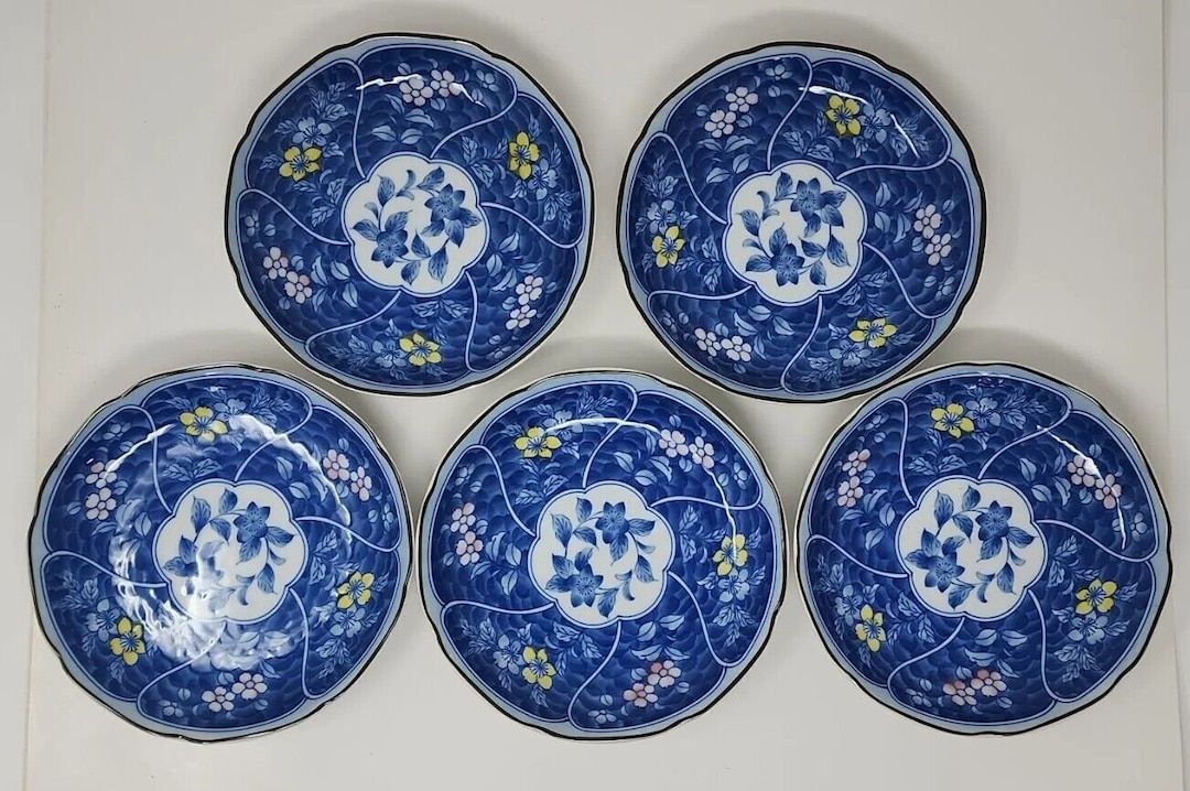 Vintage Japanese Small Plates Set of 5 in Original Wood Box - Signed ...
