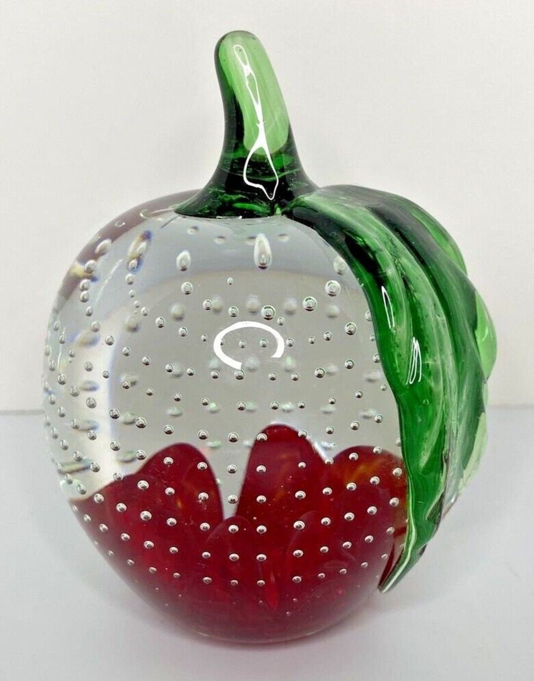 Vtg Gibson 1995 Apple Art Glass Paperweight Controlled Bubbles 4.5 ...