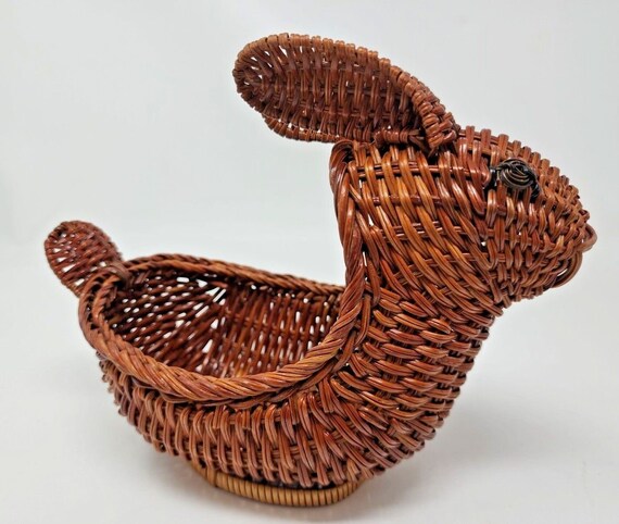 Vintage avon wicker menagerie hare rabbit bunny baske… - Gem