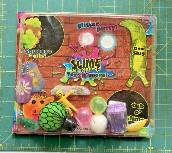 Vintage slime toys n' more vending machine display bo… - Gem
