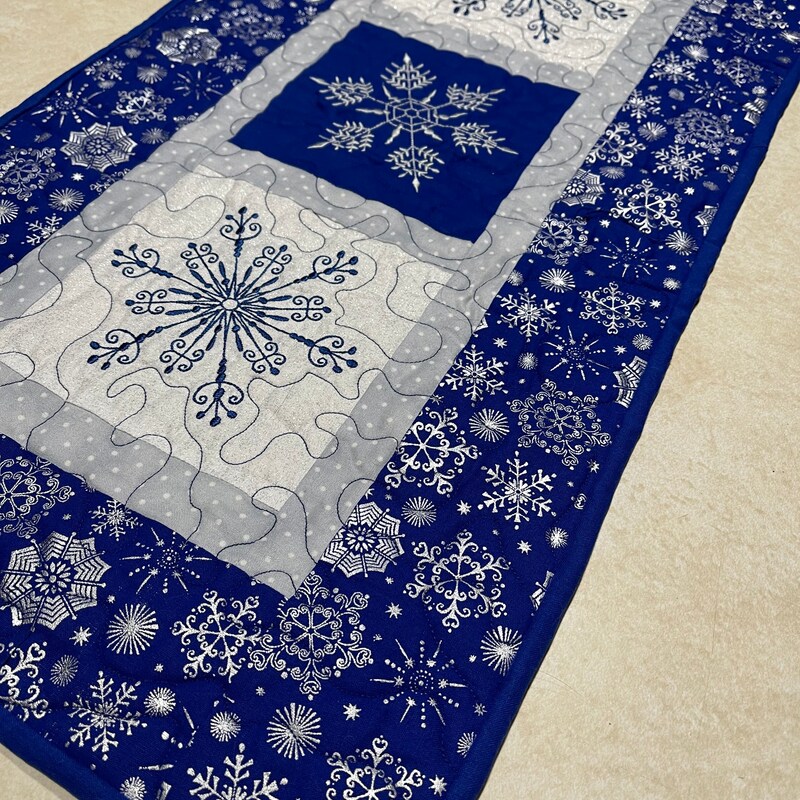 Winter Table Runner - Etsy