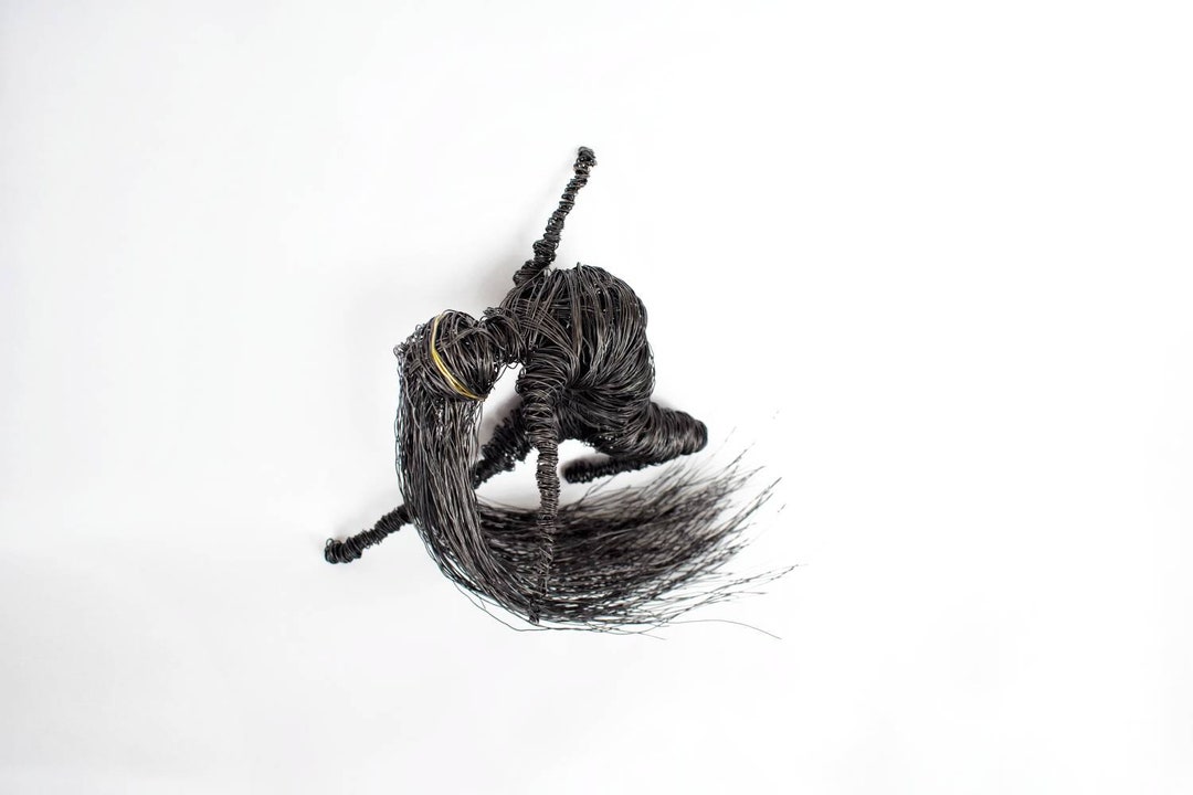 Female Body Wire Sculpture - Etsy