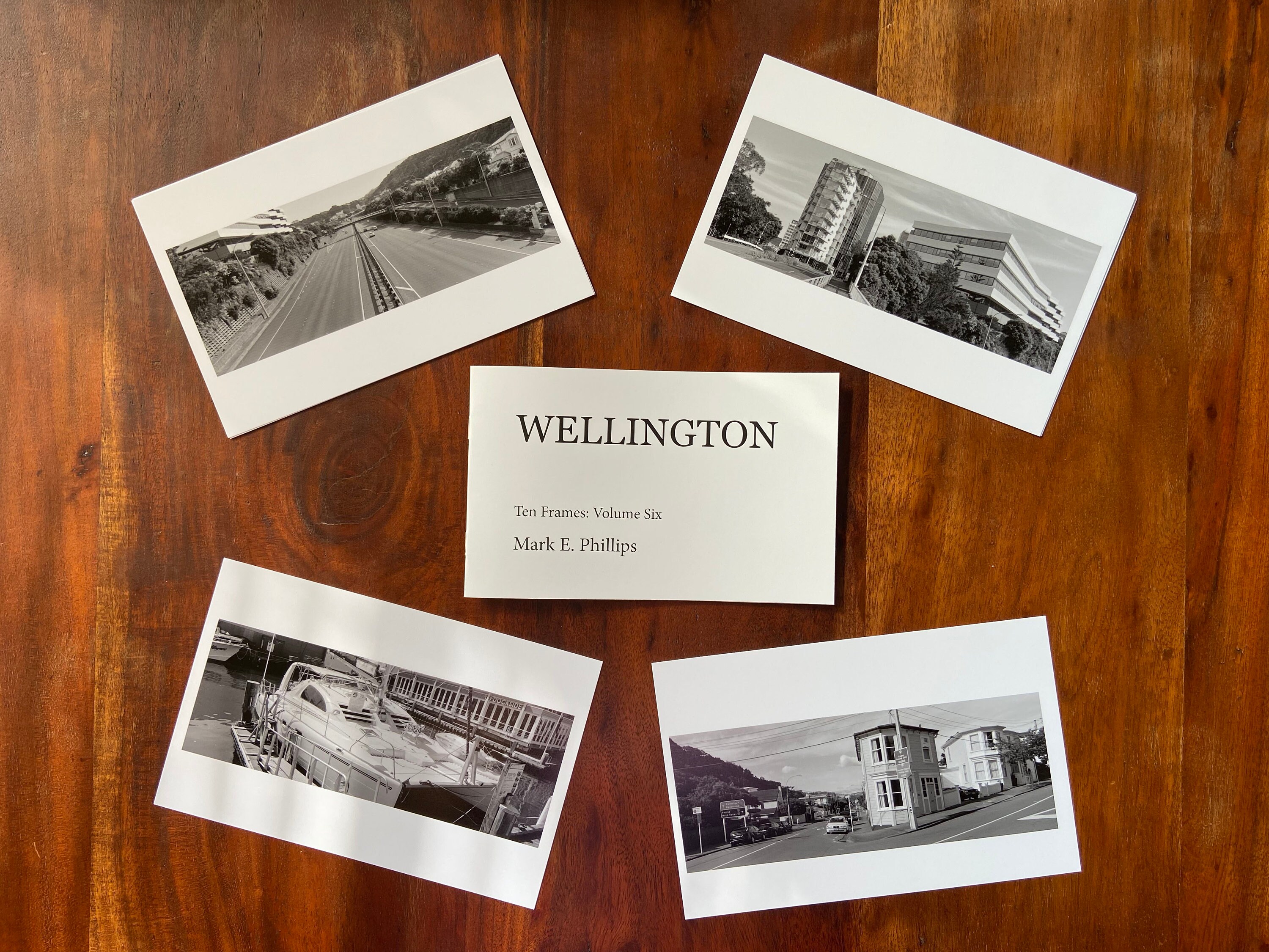 Ten Frames Xpan Photo Zine: Wellington - Etsy