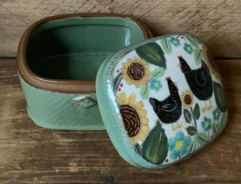 Chickens and Sunflowers Keepsake/jewelry Box Stoneware Pottery ...