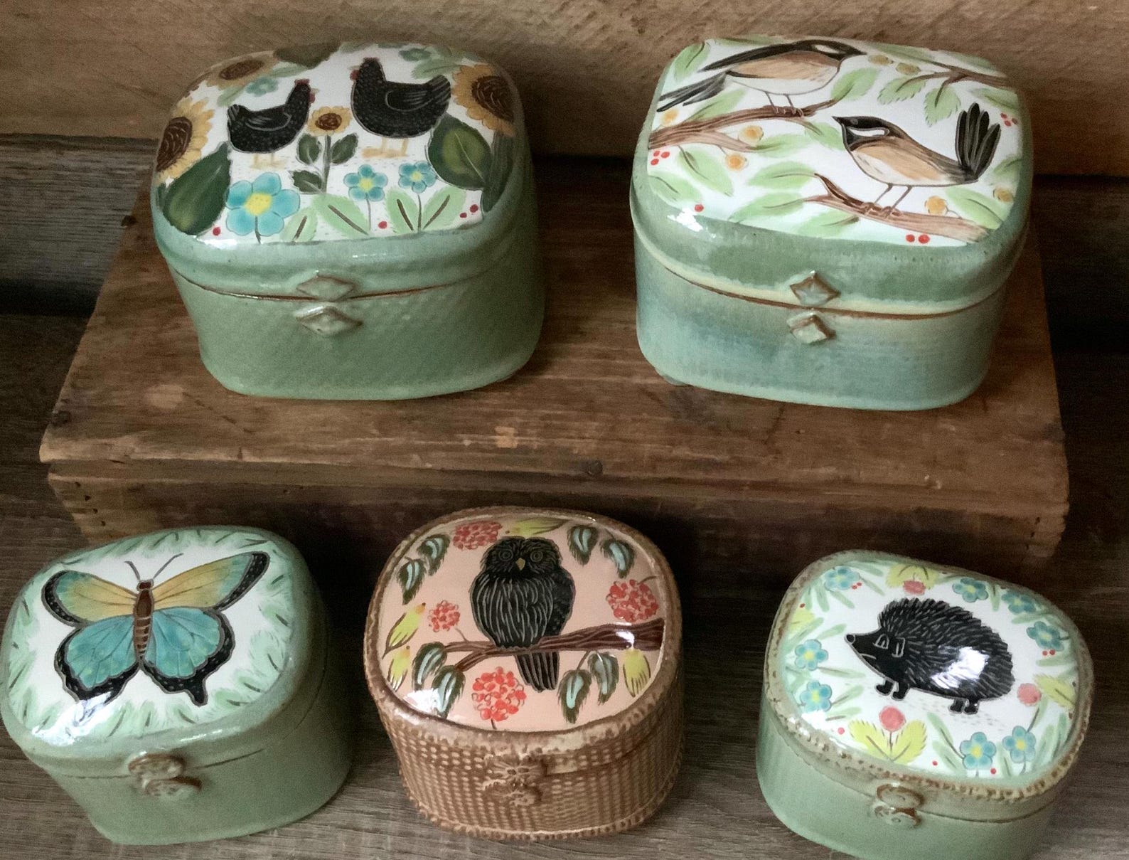Chickens and Sunflowers Keepsake/jewelry Box Stoneware Pottery ...
