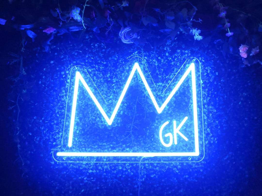 Custom Queen Crown Neon Sign: Personalized LED Wall Decor - Etsy