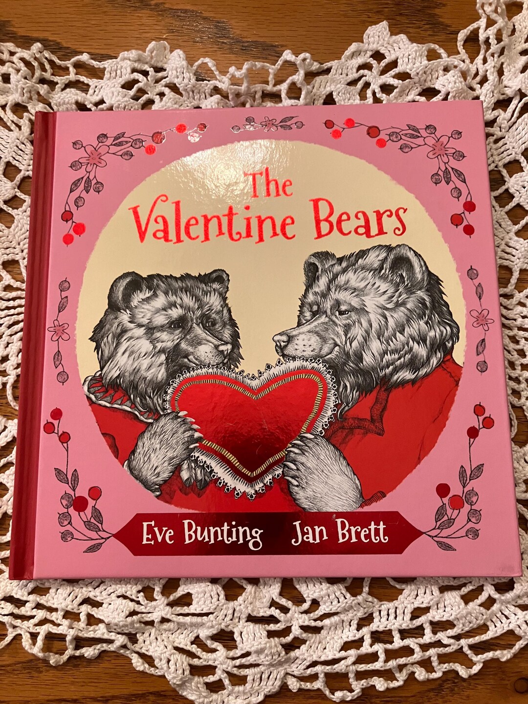 The Valentine Bears, Hardcover, Eve Bunting, Jan Brett, Valentine ...