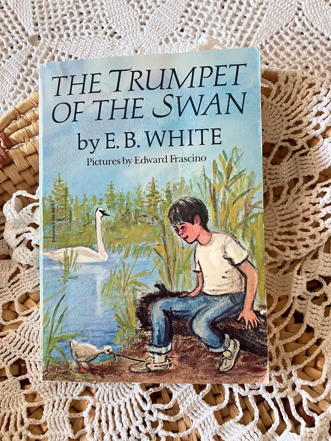 Vintage 1987, the Trumpet of the Swan, by E. B. White, Pictures by ...
