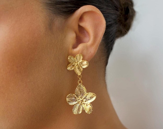 GOLD Magnolia Earrings, Mother Earrings, Stud Flower Earrings ...