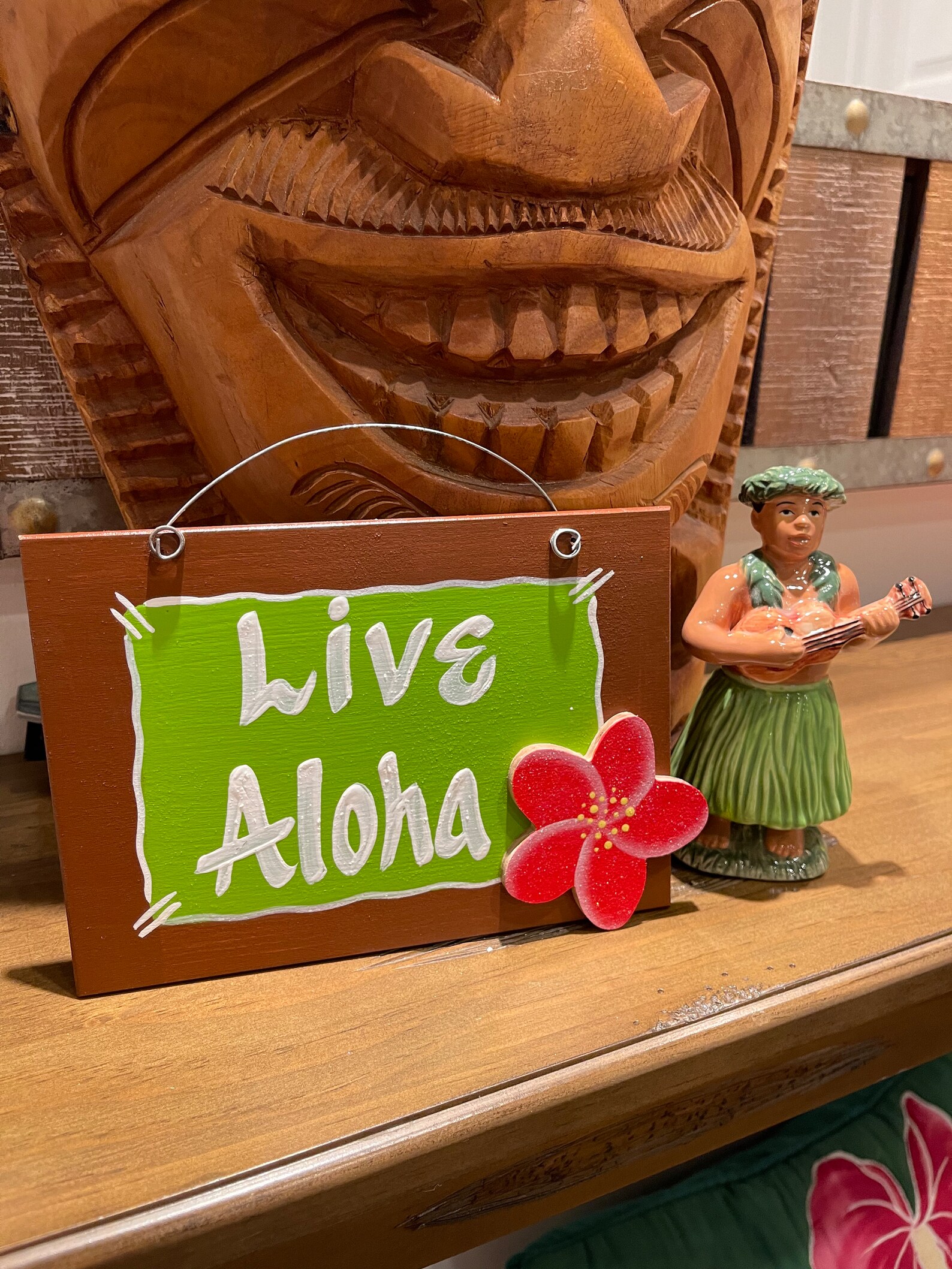 Live Aloha Wood Sign, Hawaii Theme Wall Art Decor, Handmade Tropical ...