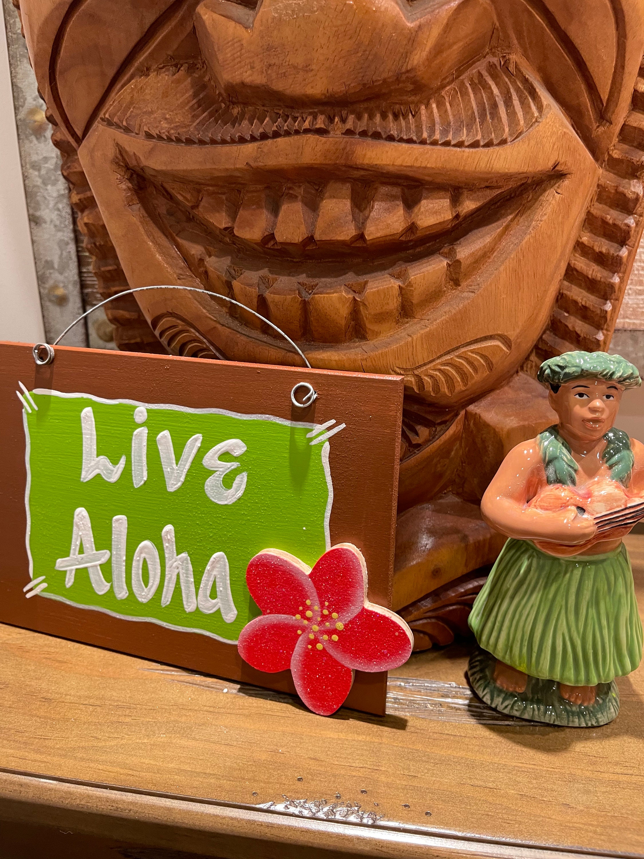 Live Aloha Wood Sign, Hawaii Theme Wall Art Decor, Handmade Tropical ...