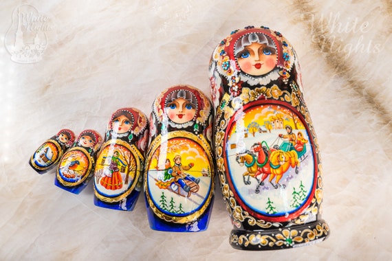 Dolls Green Stacking dolls Matryoshka dolls Winter Babushka doll Troika ...