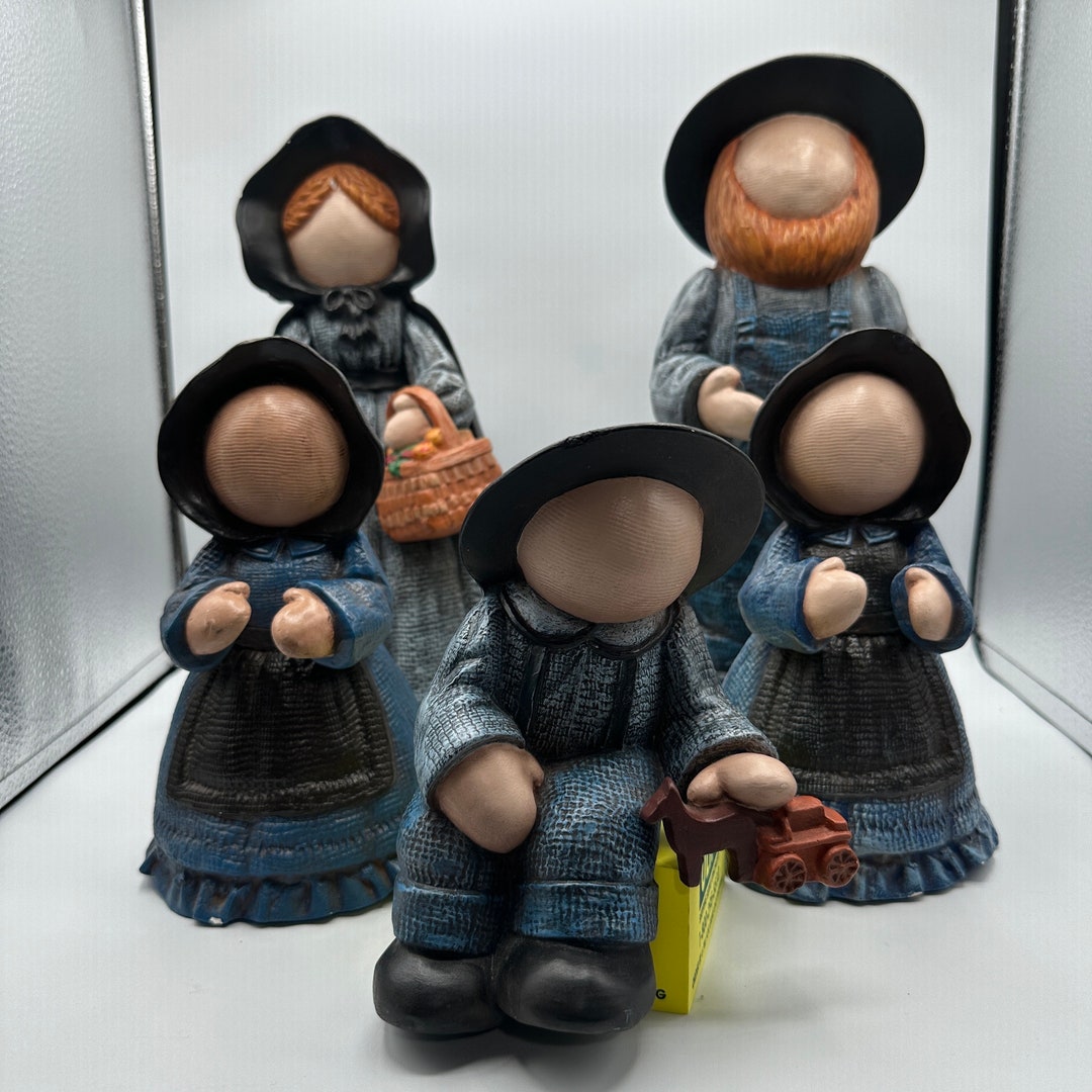 Ceramic Amish Figurine Set Family Hand-painted Faceless Plain People ...