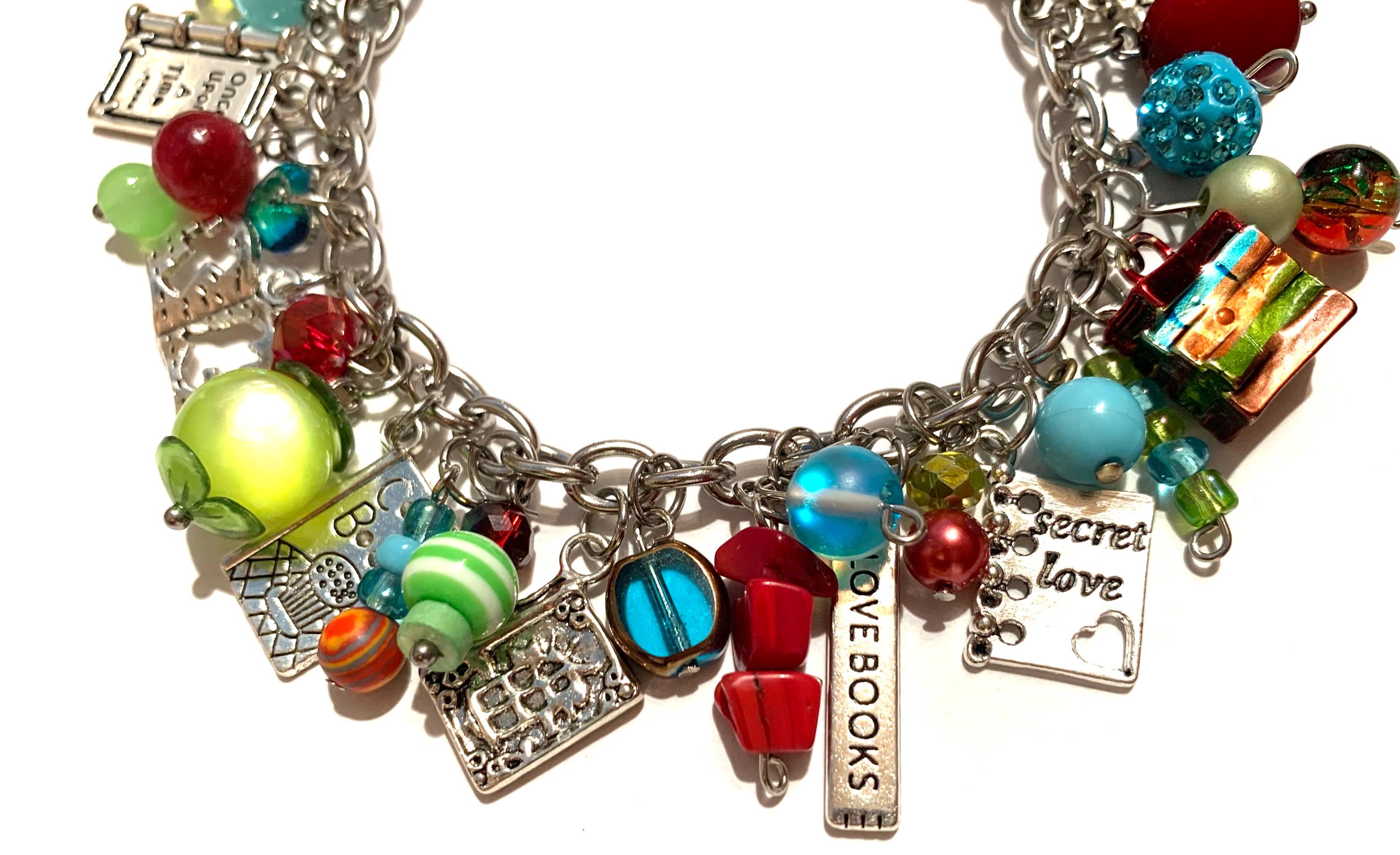 I Love Reading Reader Book Charm Bracelet - Etsy