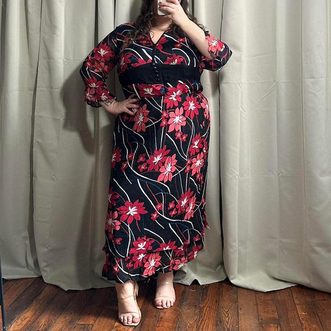 2000s Jm Collection Black and Red Floral Two Piece Matching Set. Double ...