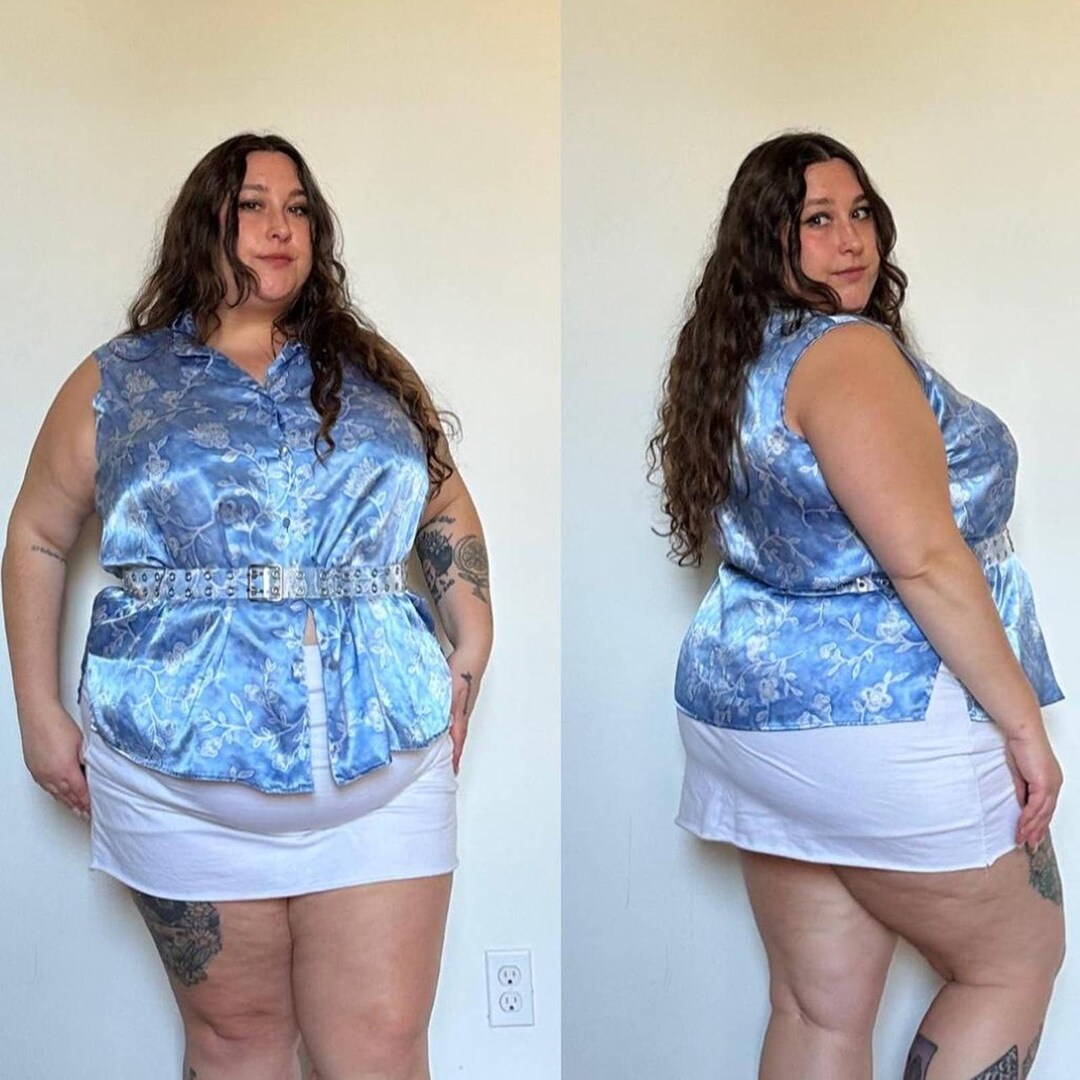 2000s Morgan Taylor Intimates Baby Blue Satin Floral Sleep Top. Good ...