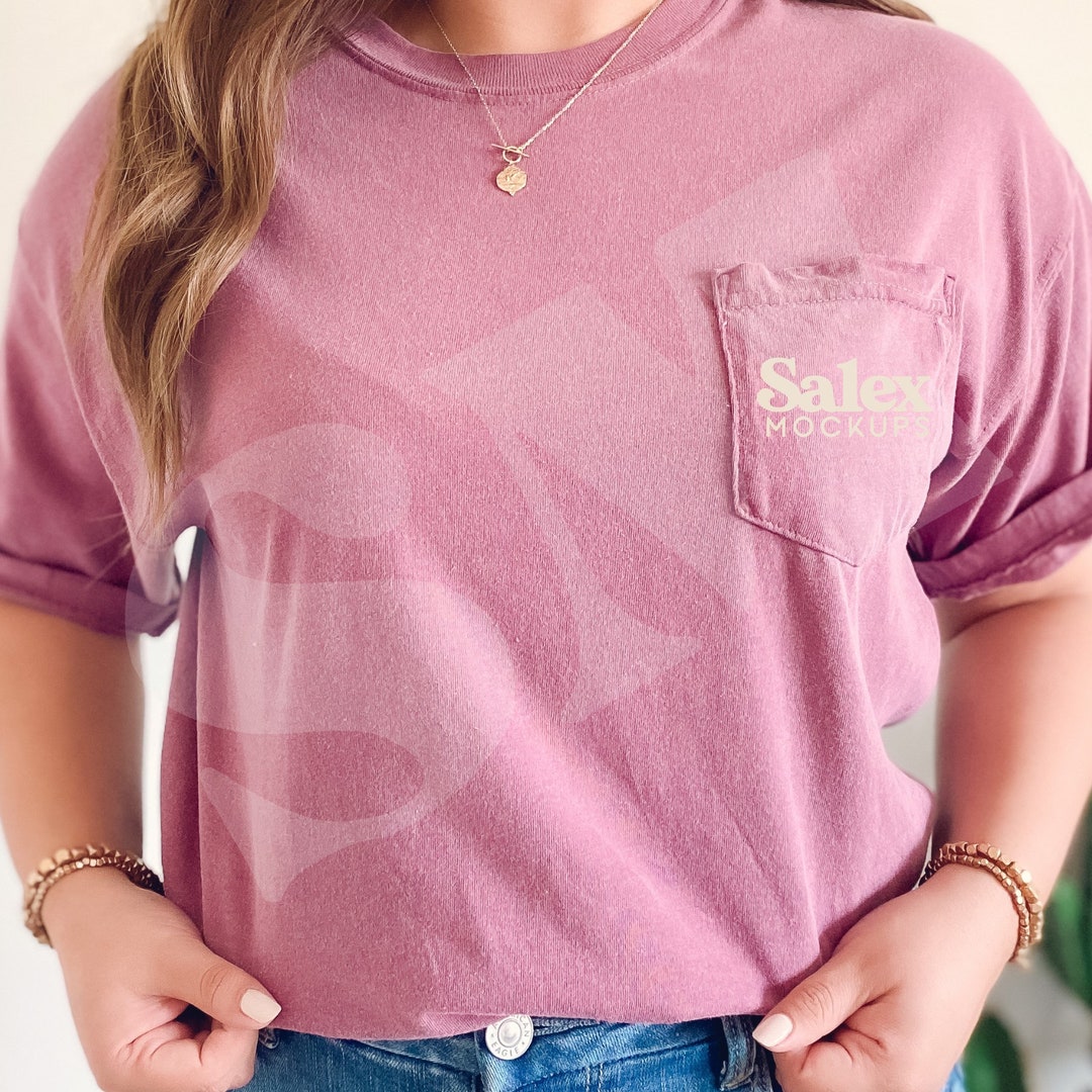 Comfort Colors Berry Mockup, Comfort Colors T-shirt Mockup - Model Mock ...