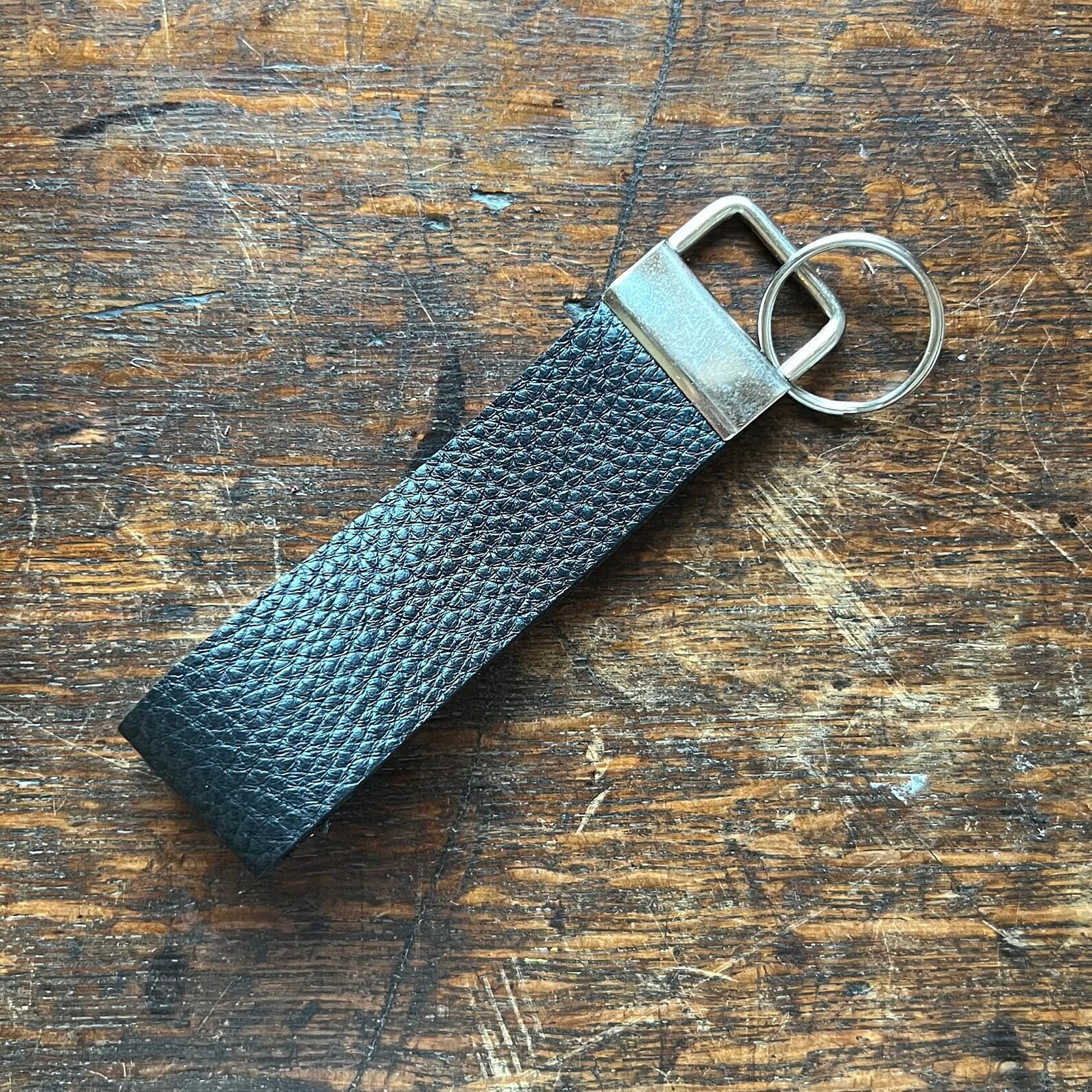 Leather Loop Key Ring. Gift Idea. Personalised Gift. Handmade Leather ...