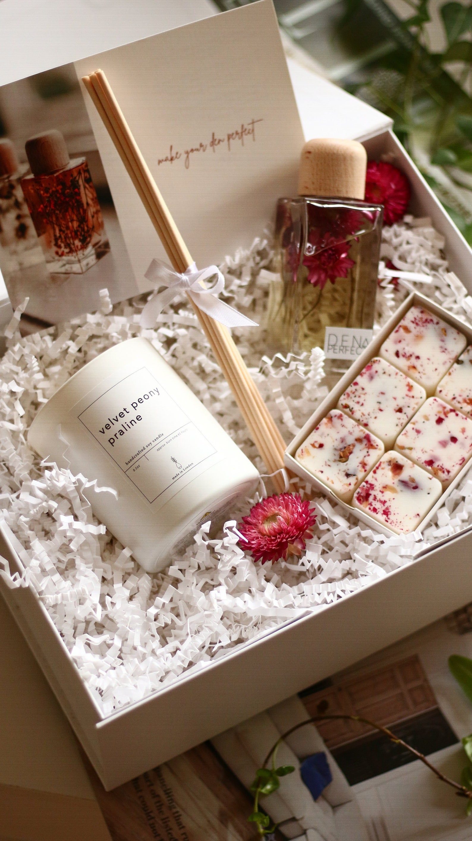 FLOWER GARDEN Gift Set Reed Diffuser Wax Melts Candle Gift Box Hamper ...