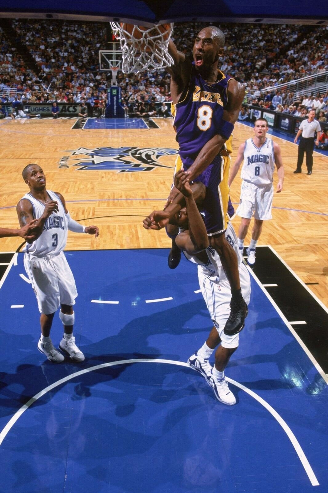 Los Angeles Lakers Kobe Bryant Dunking On Dwight Howard Poster | Etsy