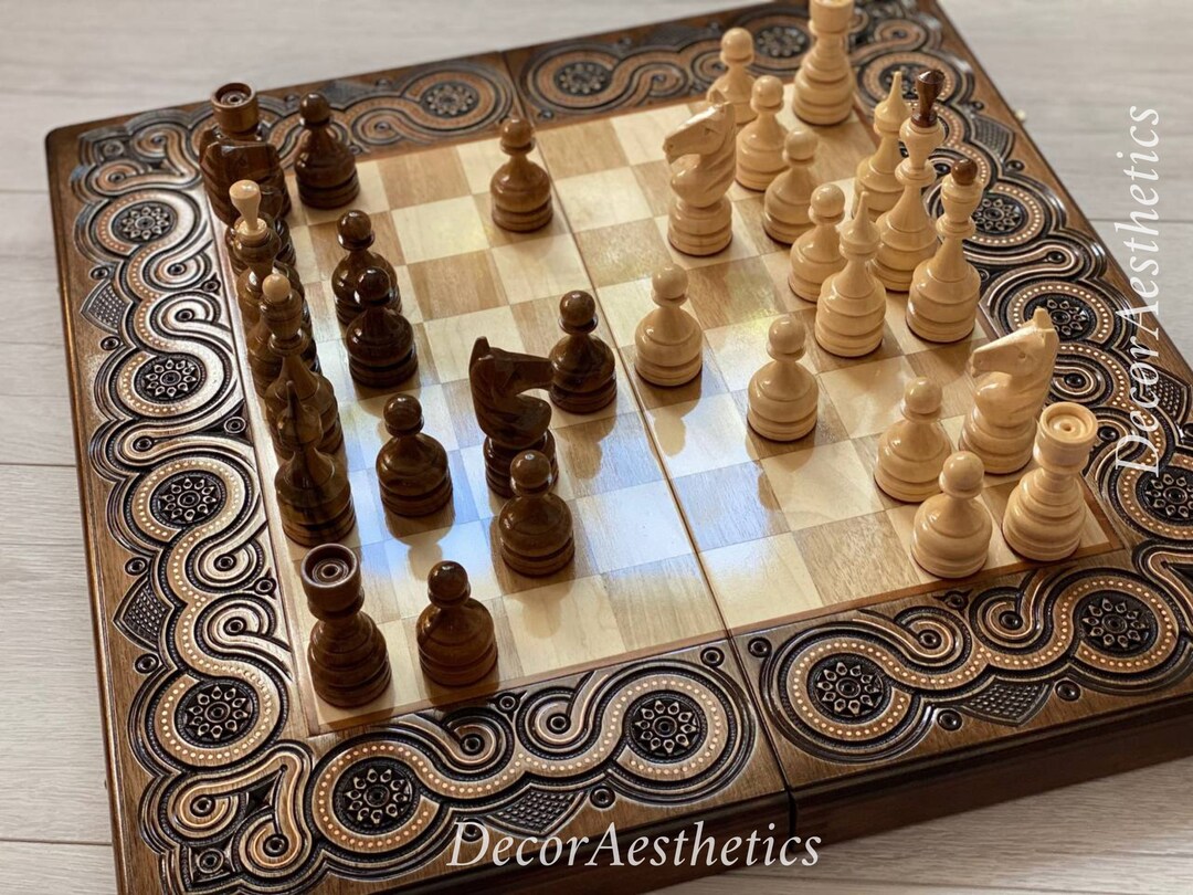 Chess Set Handmade, Carved Wood Chess Set With Board, Foldable Wooden ...