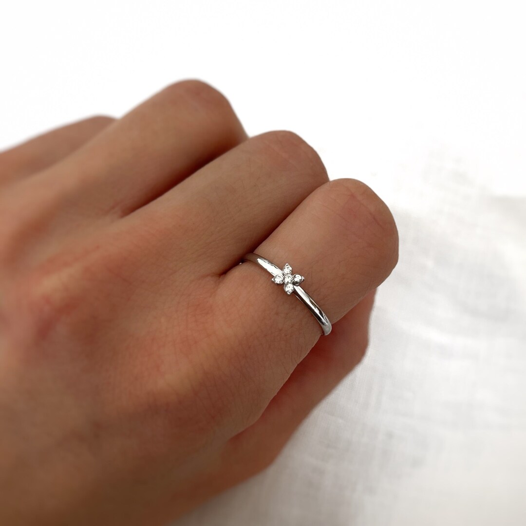 Flower Shaped Ring - Ring With Zirconia Stones -delicate Ring ...