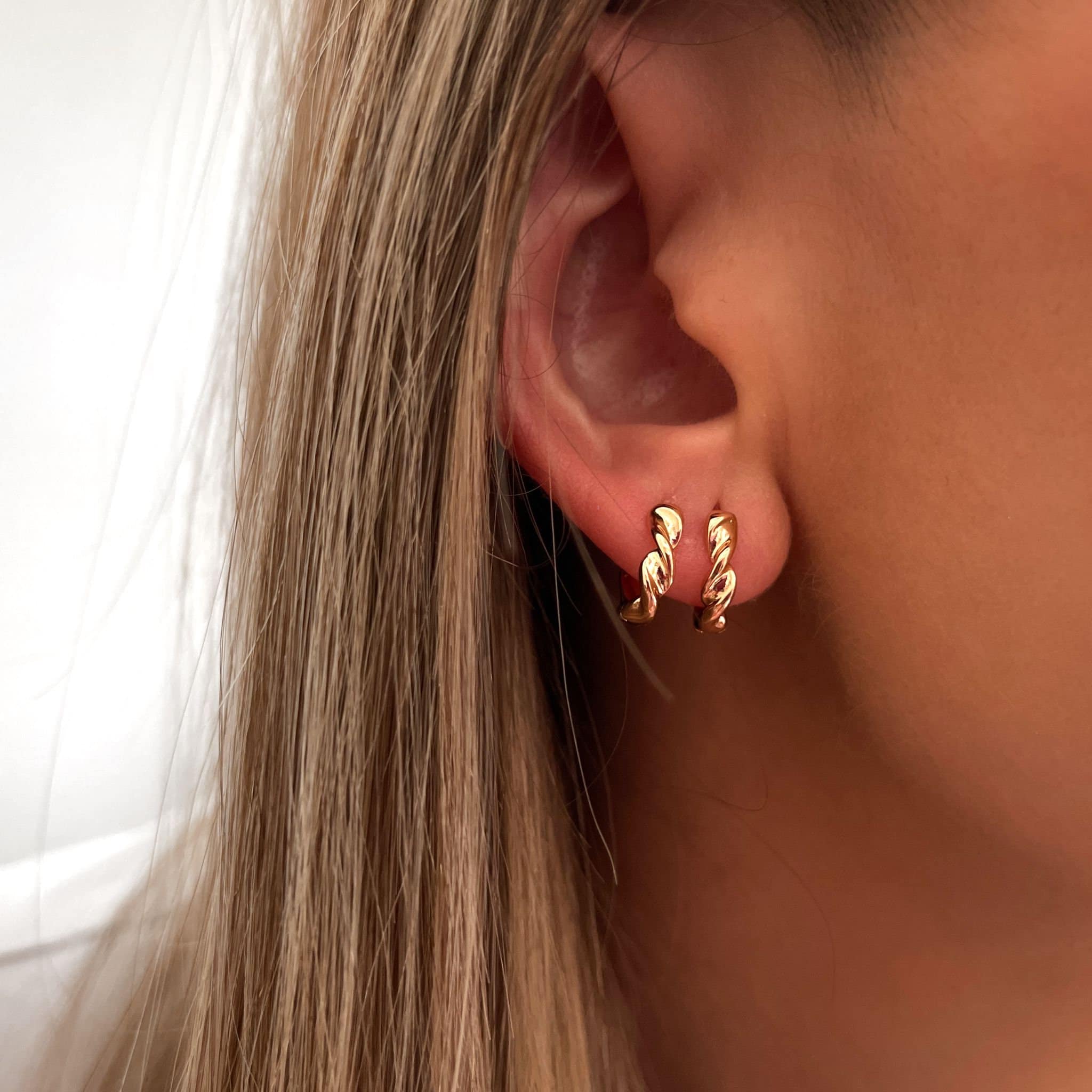 Braided Hoops Gold Hoops Hoop Earrings Delicate Hoops - Etsy UK