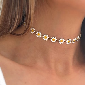 Flower Necklace, Tiny Flower Necklace, White Flower Necklace, Gifts for ...