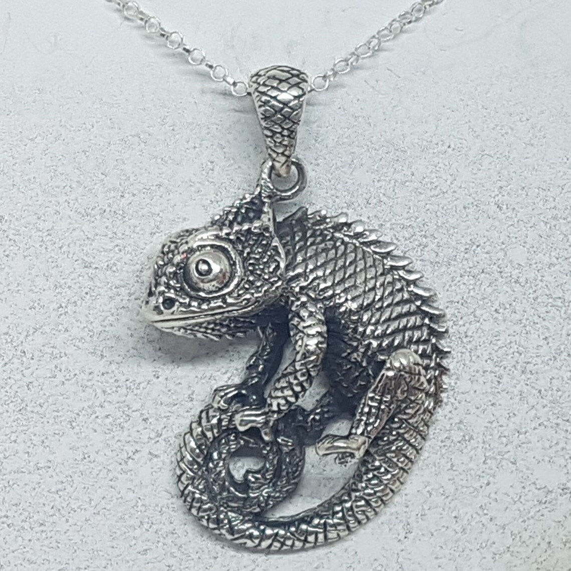 Sterling Silver Chameleon Necklace - Etsy