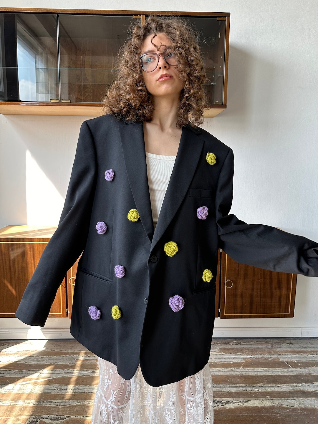 Customized Vintage Blazer in Black With Flowers Embroideries - Etsy