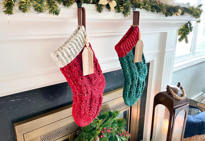 CROCHET PATTERN Classic Cabled Christmas Stocking || Cozy Textured ...