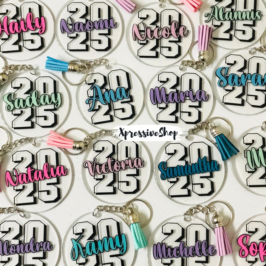 Personalized 2026 Graduation Keychain: Acrylic Senior Graduate Cap Gift ...