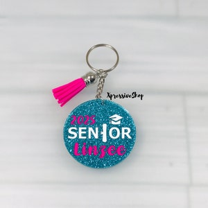 Personalized Graduation Keychain, Custom Class of 2024 Gift, Graduate ...