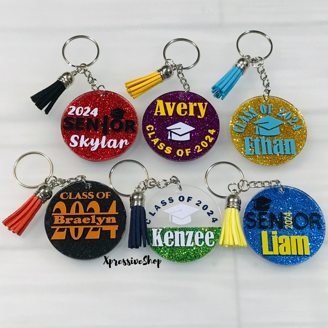 Personalized Graduation Keychain, Custom Class of 2024 Gift, Graduate ...